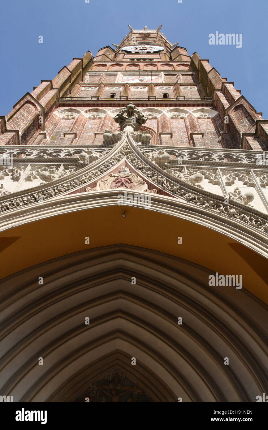 La torre di mattoni più alta immagini e fotografie stock ad alta ...