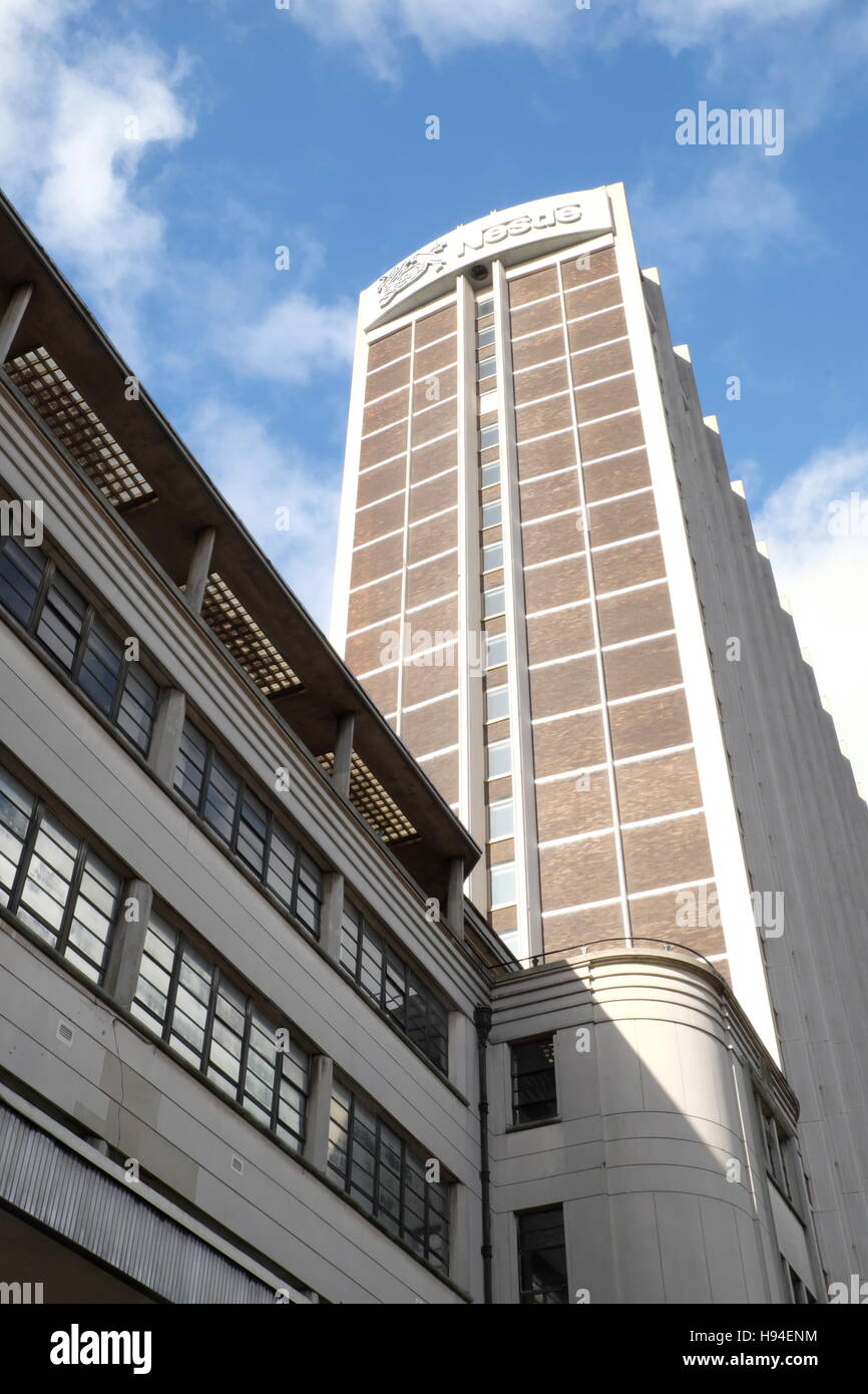 Edificio nestle immagini e fotografie stock ad alta risoluzione - Alamy