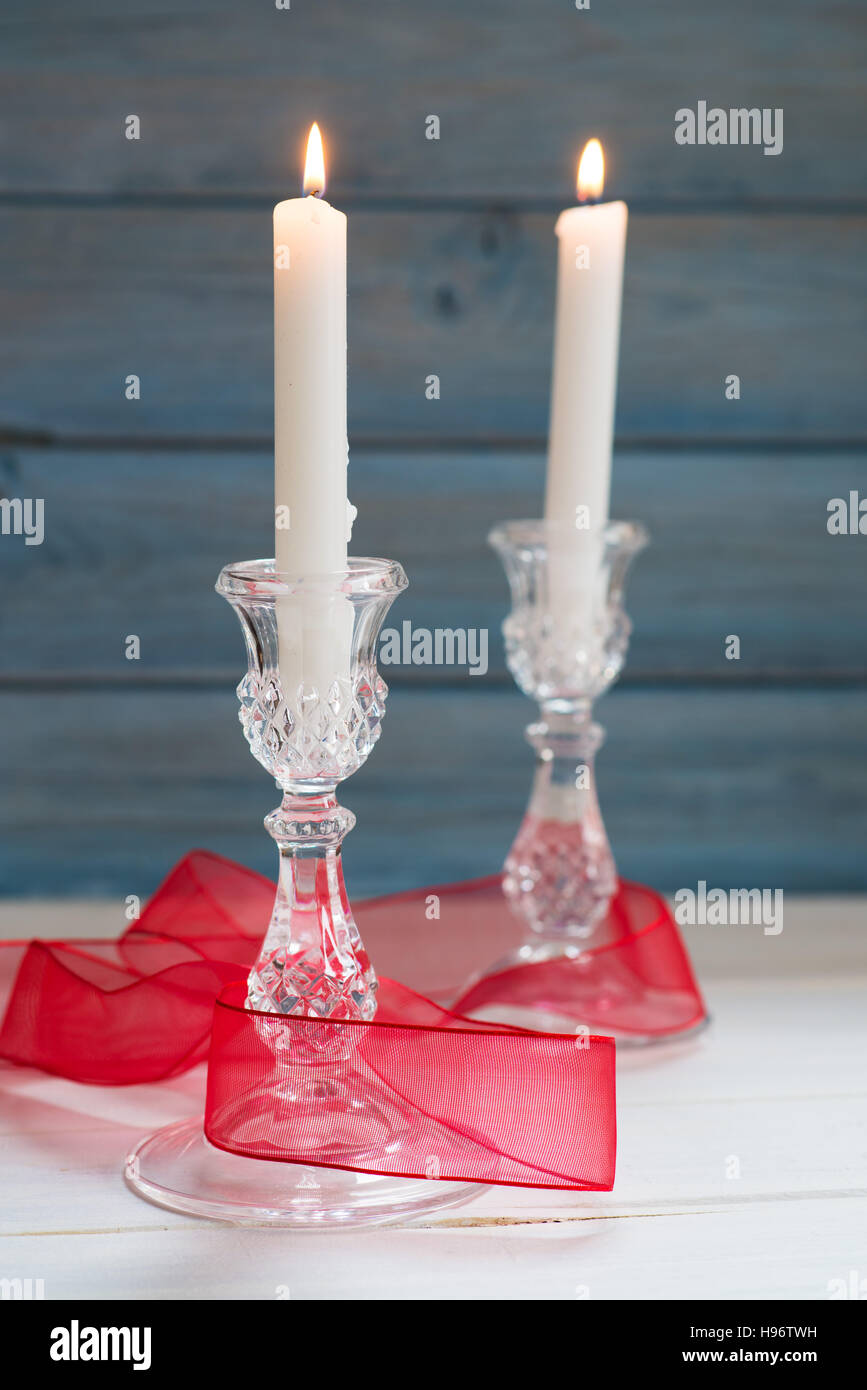 Candelieri accesi immagini e fotografie stock ad alta risoluzione - Alamy