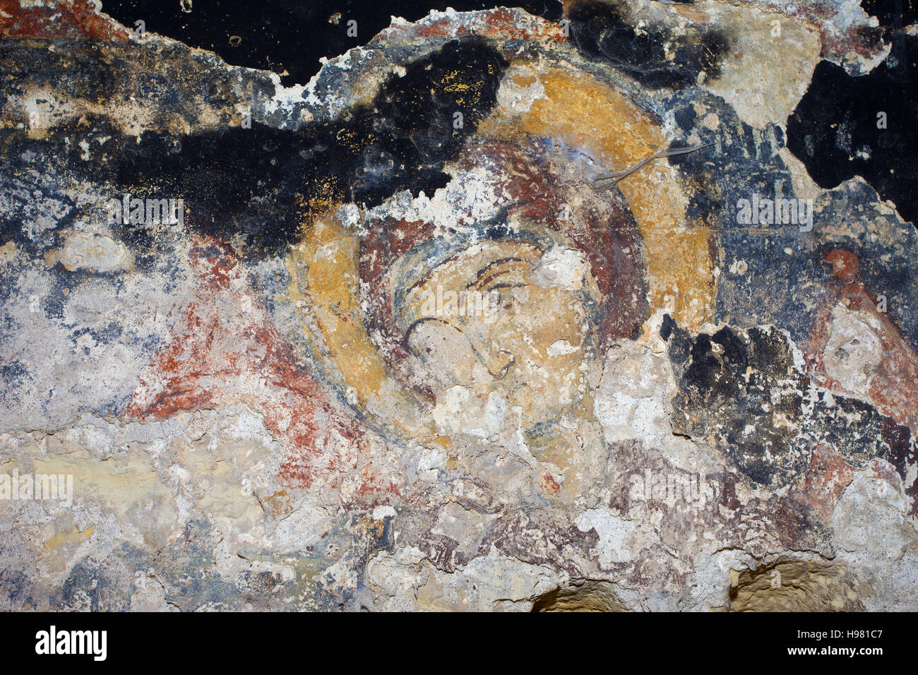 Affreschi della Chiesa rupestre di San Pietro a Buscemi, Siracusa ...