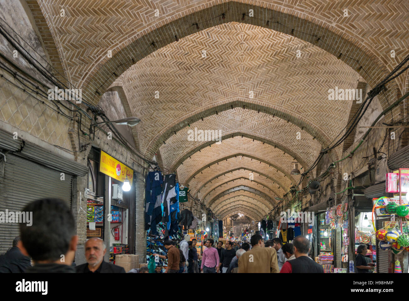 Tehran grand bazaar immagini e fotografie stock ad alta risoluzione - Alamy