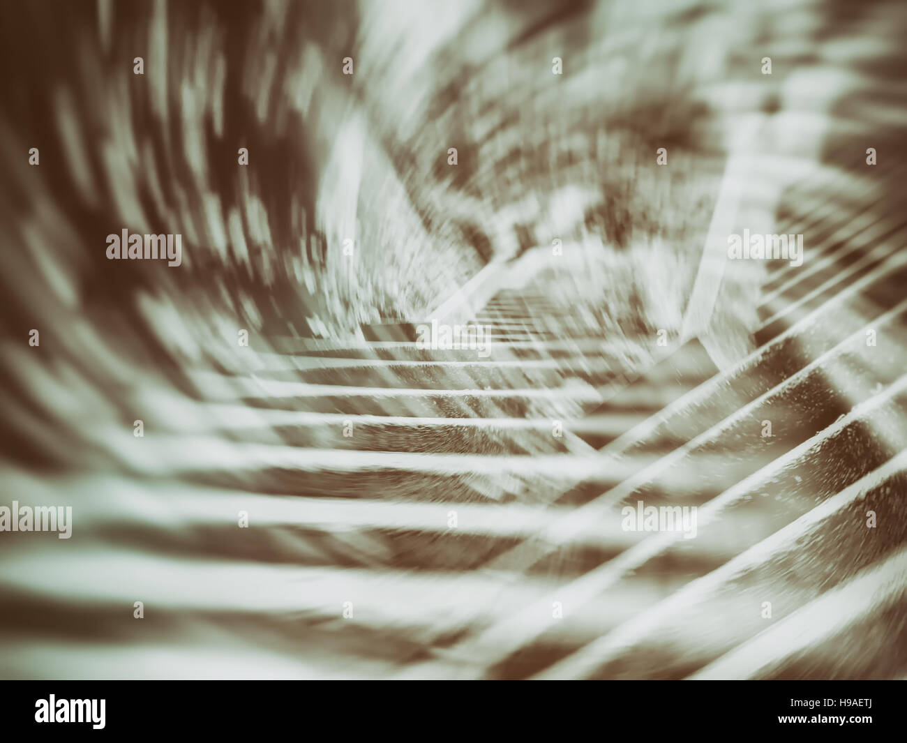 Finestre lunghe e strette immagini e fotografie stock ad alta ...