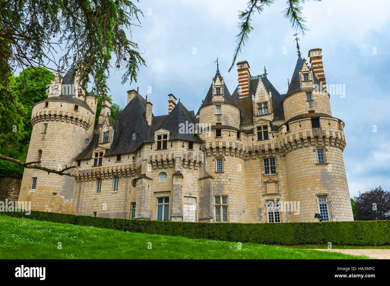 Castello usse immagini e fotografie stock ad alta risoluzione - Alamy