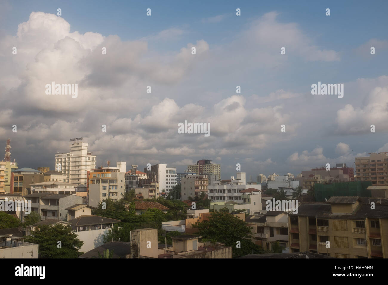 Sri lanka colombo skyline immagini e fotografie stock ad alta ...