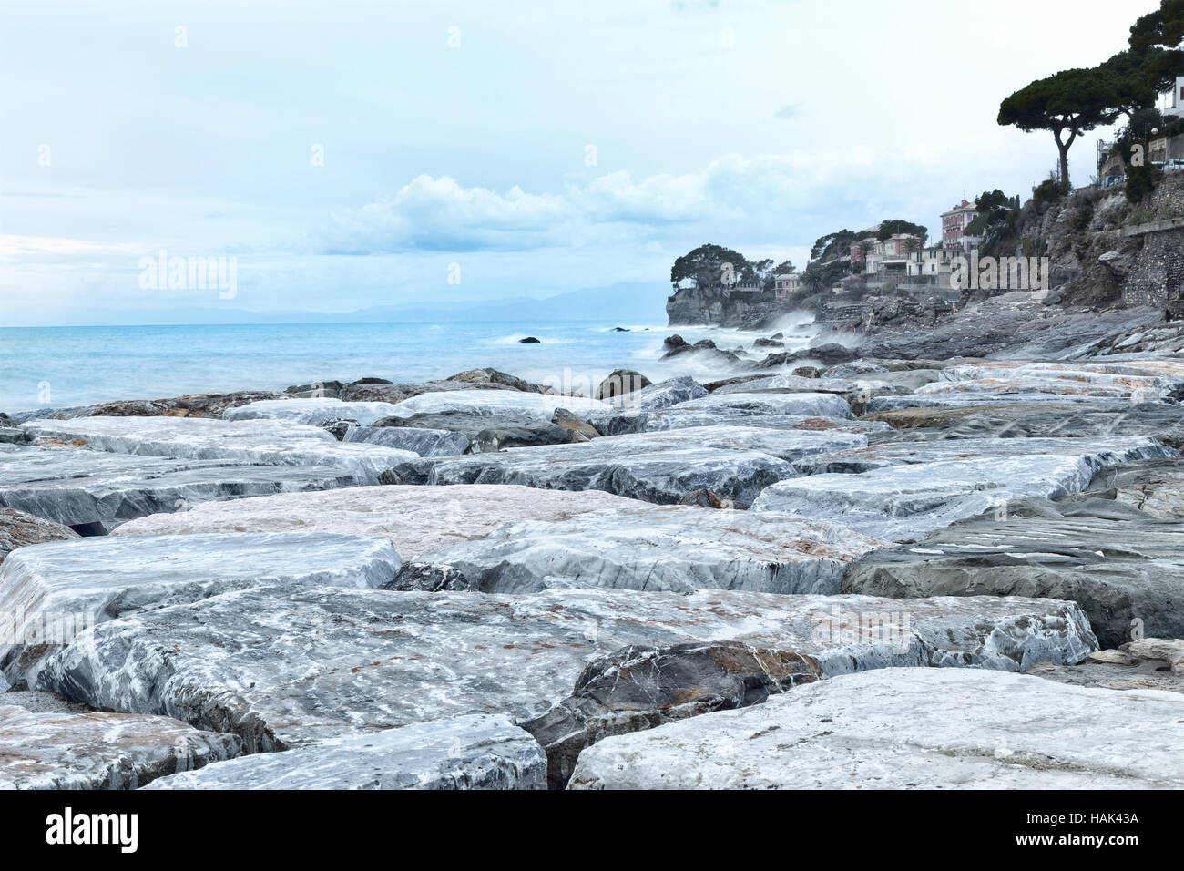 Lungomare di pietra ligure immagini e fotografie stock ad alta ...