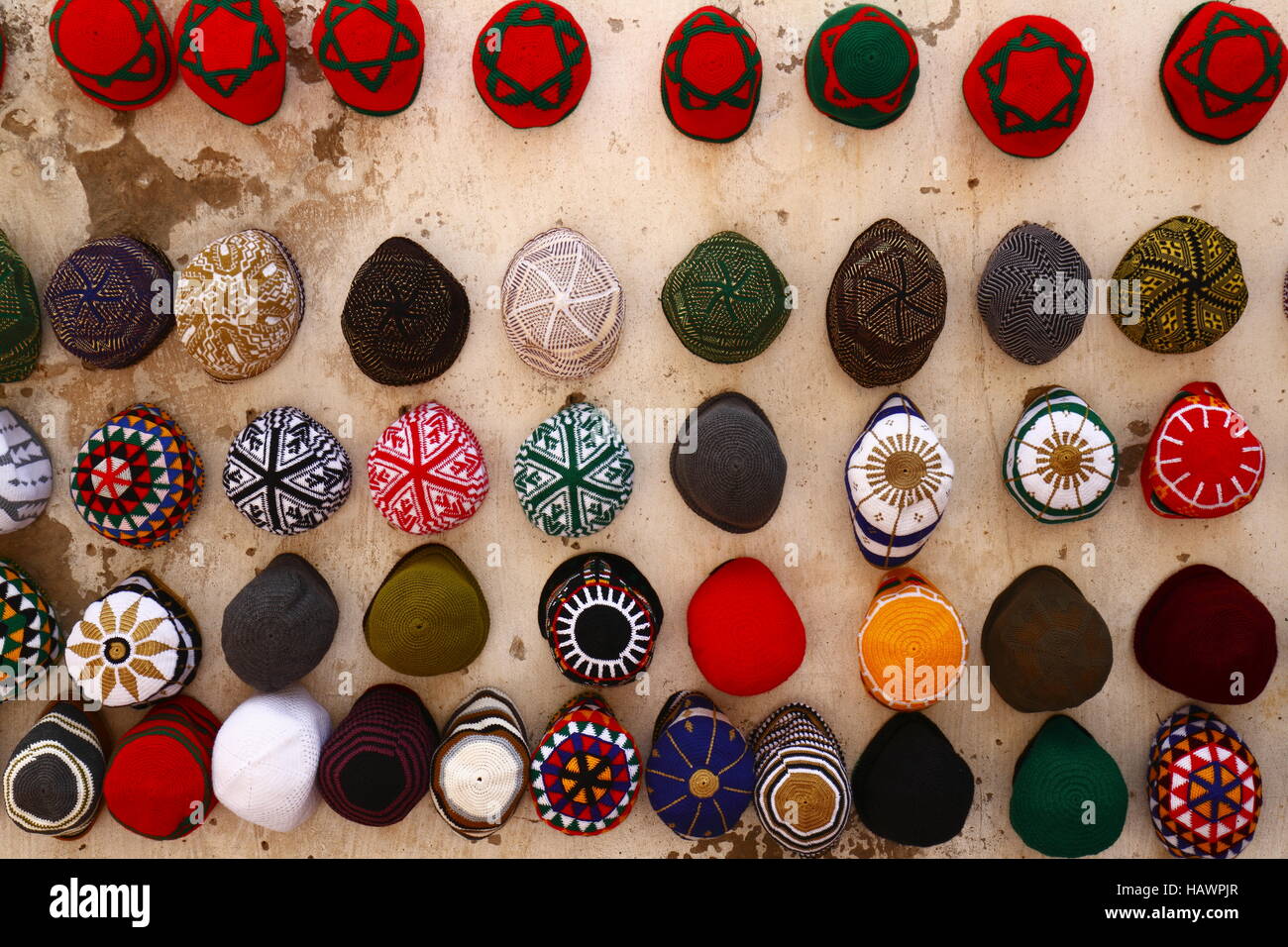 Cappelli etnici immagini e fotografie stock ad alta risoluzione - Alamy