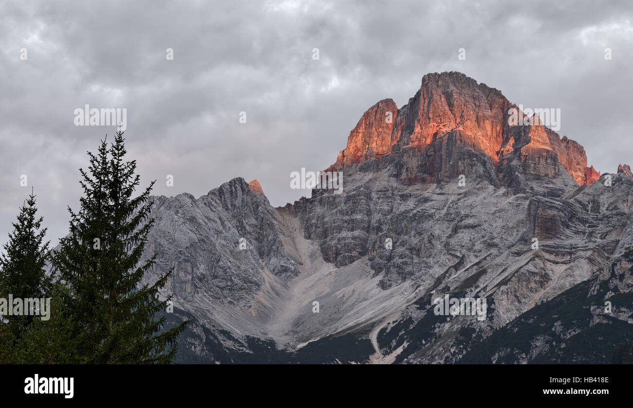Croda rossa immagini e fotografie stock ad alta risoluzione - Alamy