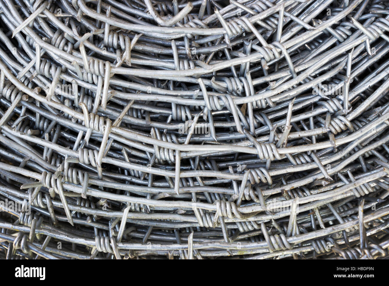 Sfondo di filo spinato immagini e fotografie stock ad alta risoluzione ...