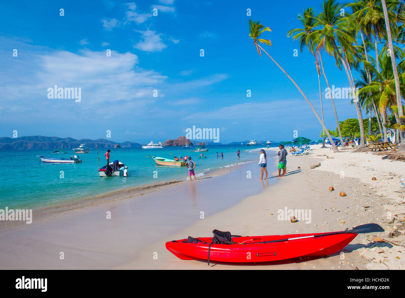 Spiaggia tropicale in Isola di Tortuga Costa Rica. L'isola copre circa ...