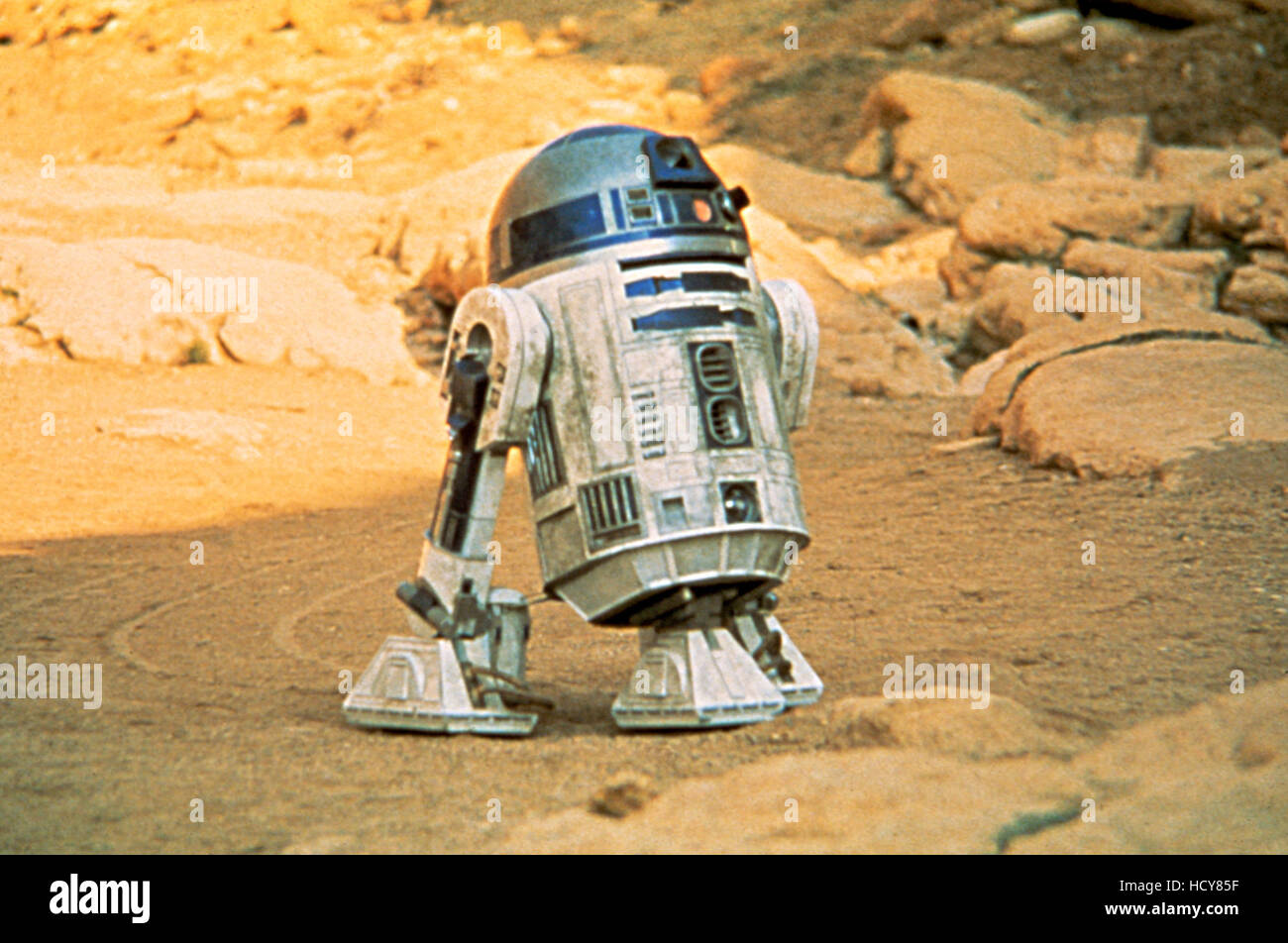 STAR WARS, (aka Star Wars: Episodio IV - Una nuova speranza), R2-D2 ...
