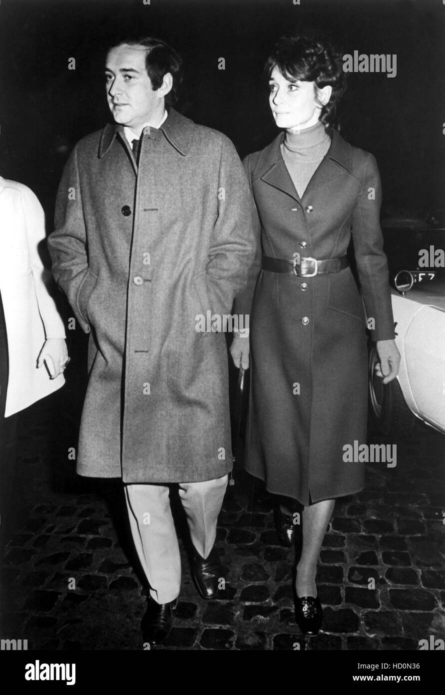 Il DR. ANDREA DOTTI passeggiate con la moglie Audrey Hepburn a Roma ...