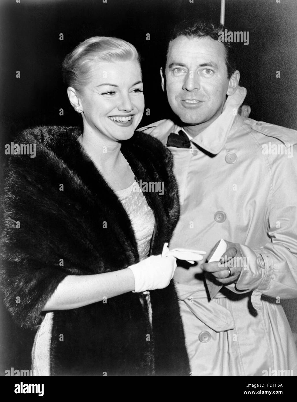 George O'Hanlon, destra e della sua seconda moglie Nancy O'Hanlon, ca ...