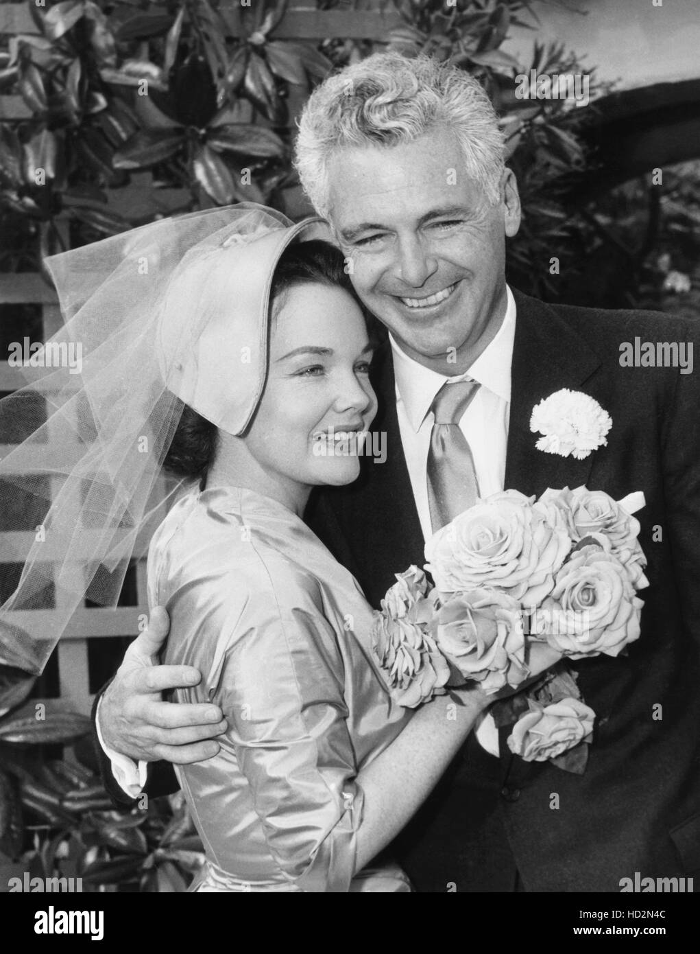 Il matrimonio di Bel-Air Wanda Hendrix, sinistro e il suo secondo ...