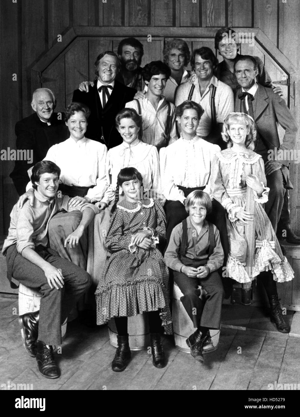 Piccola casa nella prateria, (standing, l a r): Dabbs Greer, Kevin ...