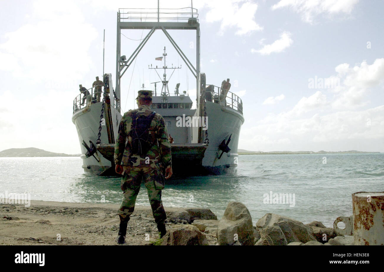Us army landing craft immagini e fotografie stock ad alta risoluzione ...