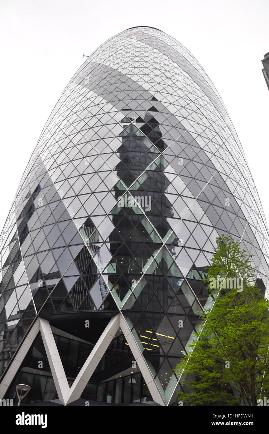 The gherkin building immagini e fotografie stock ad alta risoluzione ...