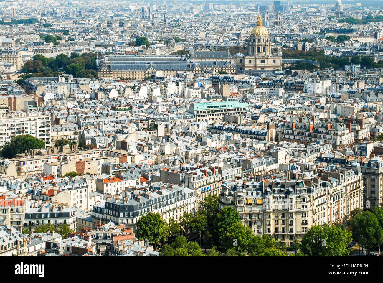 Vista aerea a strade dalla torre eiffel a parigi immagini e fotografie ...