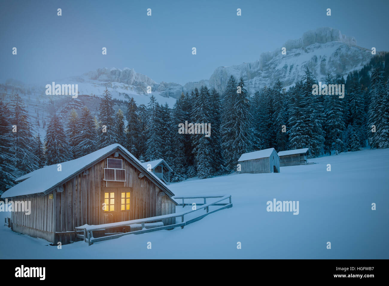Capanna capanna capanna capanna immagini e fotografie stock ad alta ...