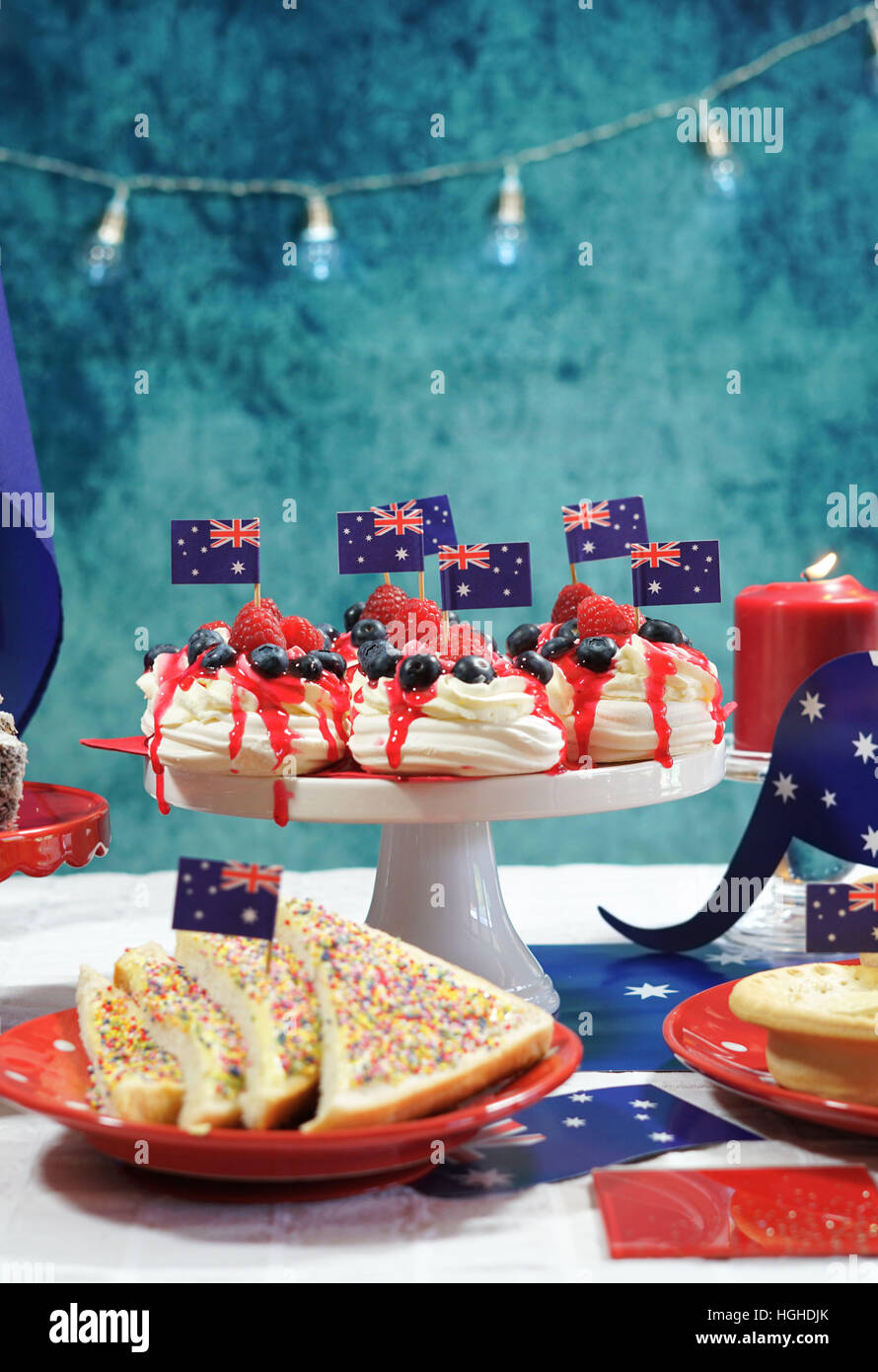 Australian feste a tema la tabella con le bandiere e iconico del cibo ...