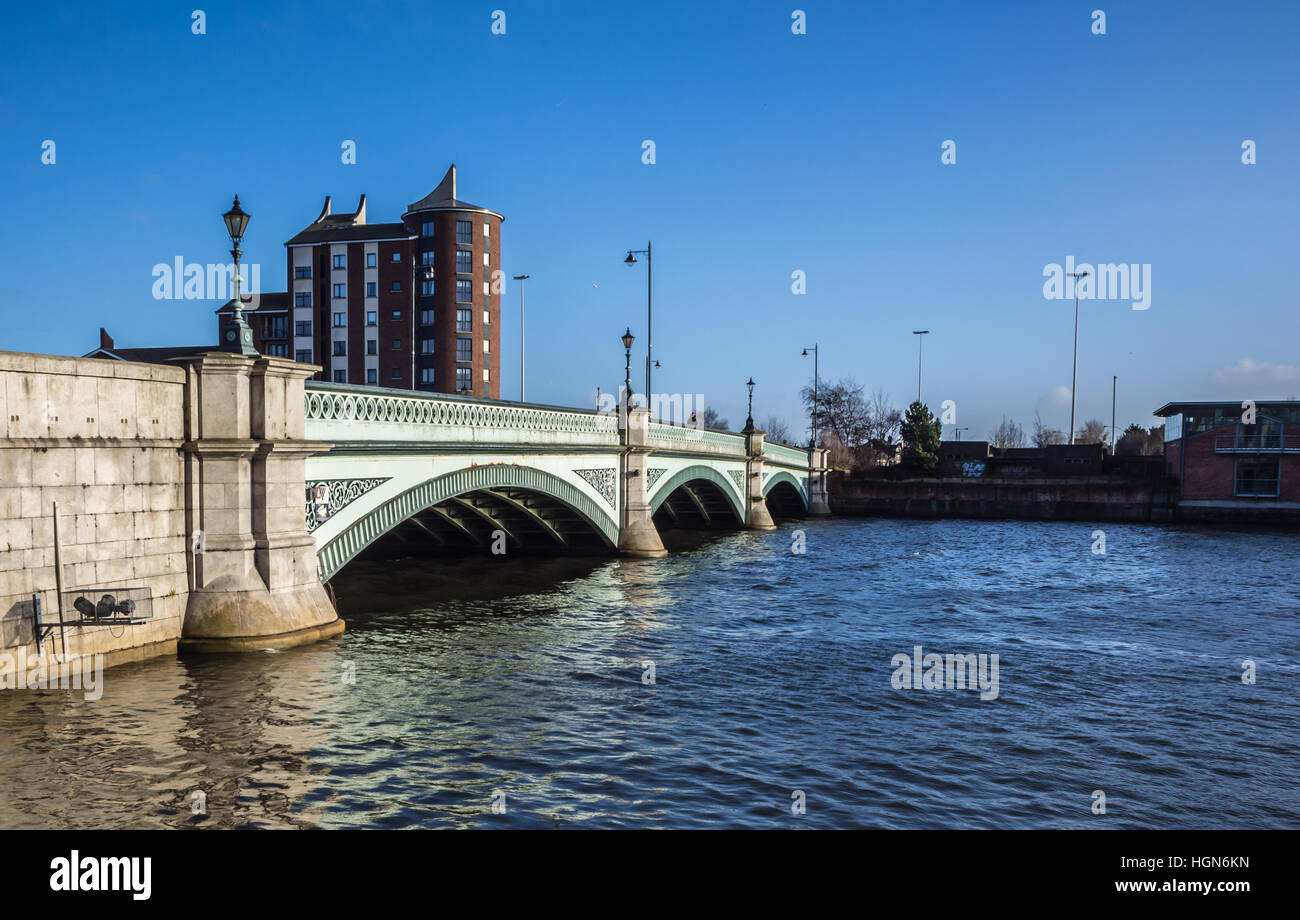 Ponte albert fiume lagan immagini e fotografie stock ad alta risoluzione - Alamy
