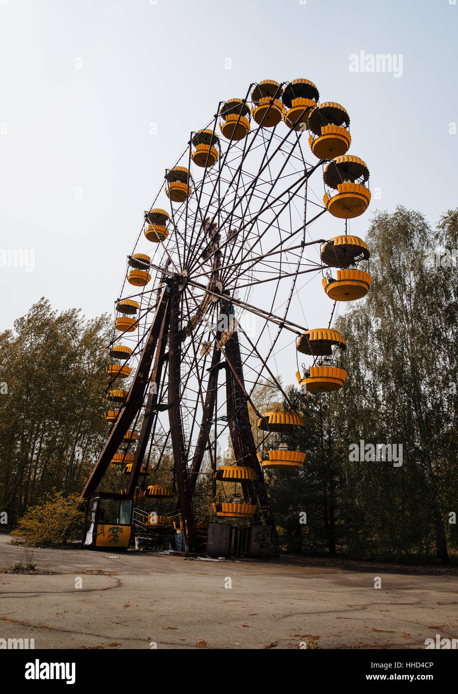 Abadonrd ruota panoramica Ferris in pripjat città fantasma di Chernobyl ...