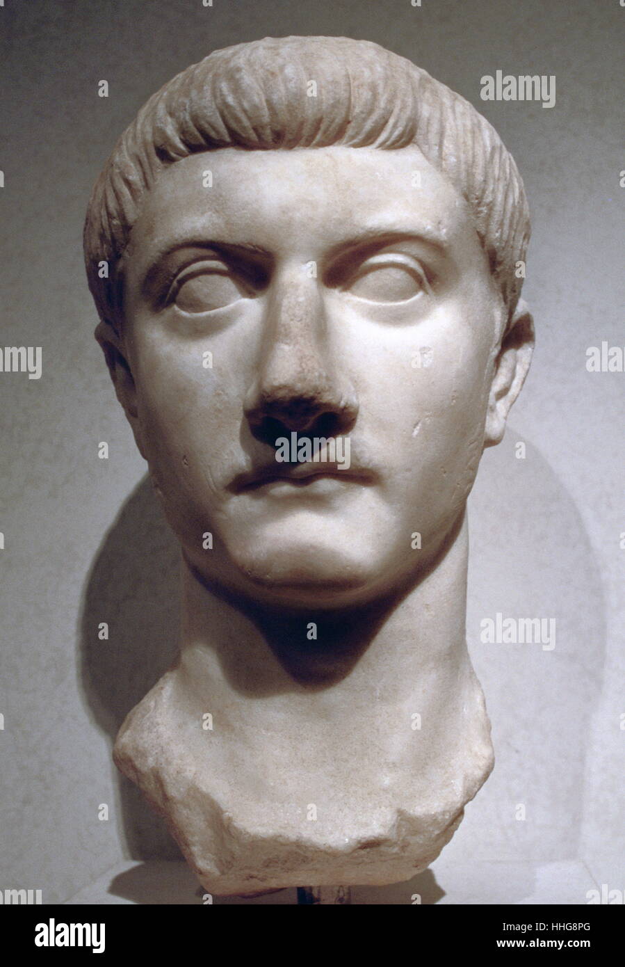 Tiberio (42 BC - 37 AD); Imperatore Romano dal 14 D.C. al 37 D.C. Nato ...