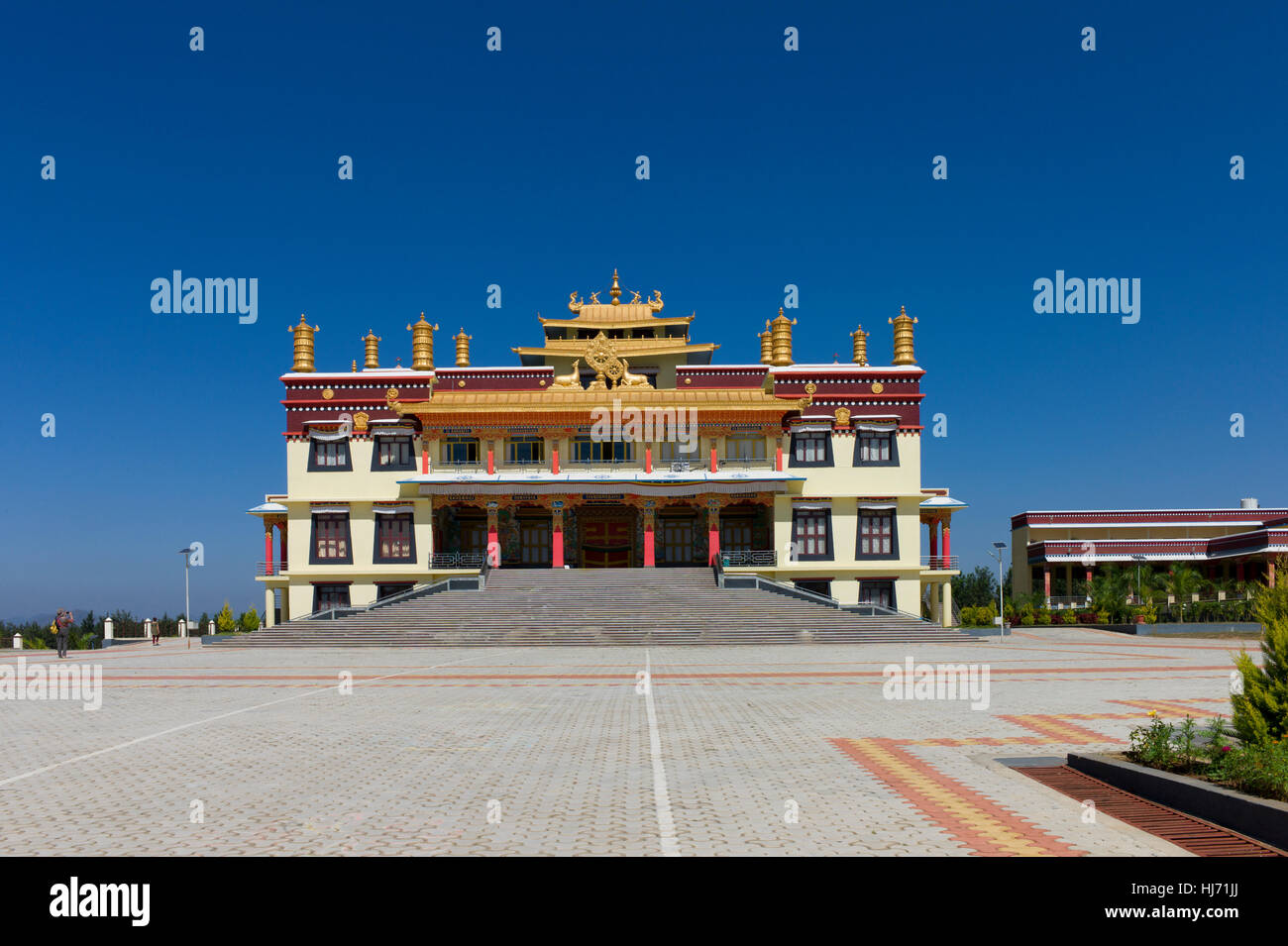 Monastero buddista tibet immagini e fotografie stock ad alta ...
