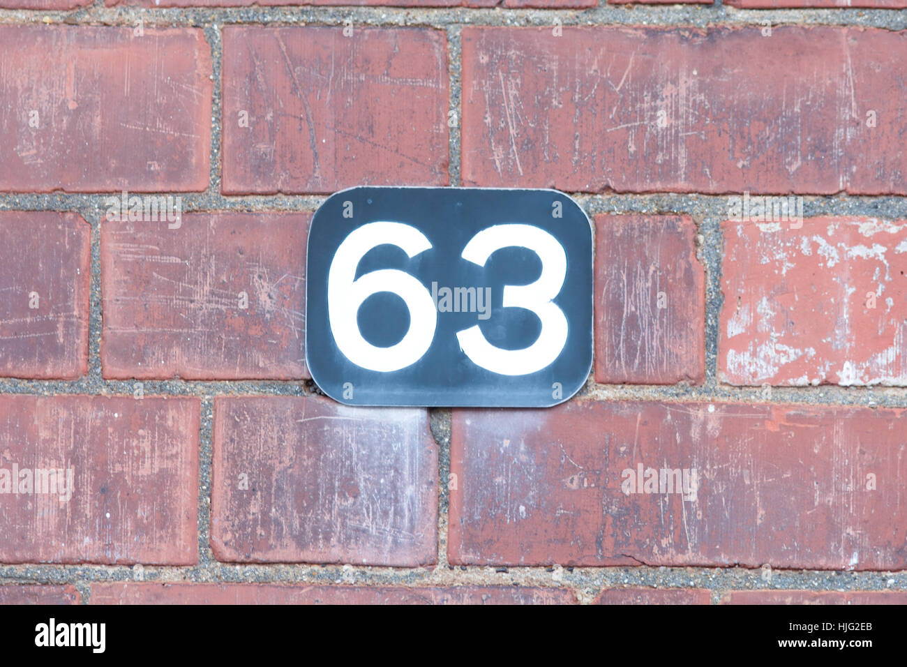 Numero civico 63 segno immagini e fotografie stock ad alta risoluzione ...