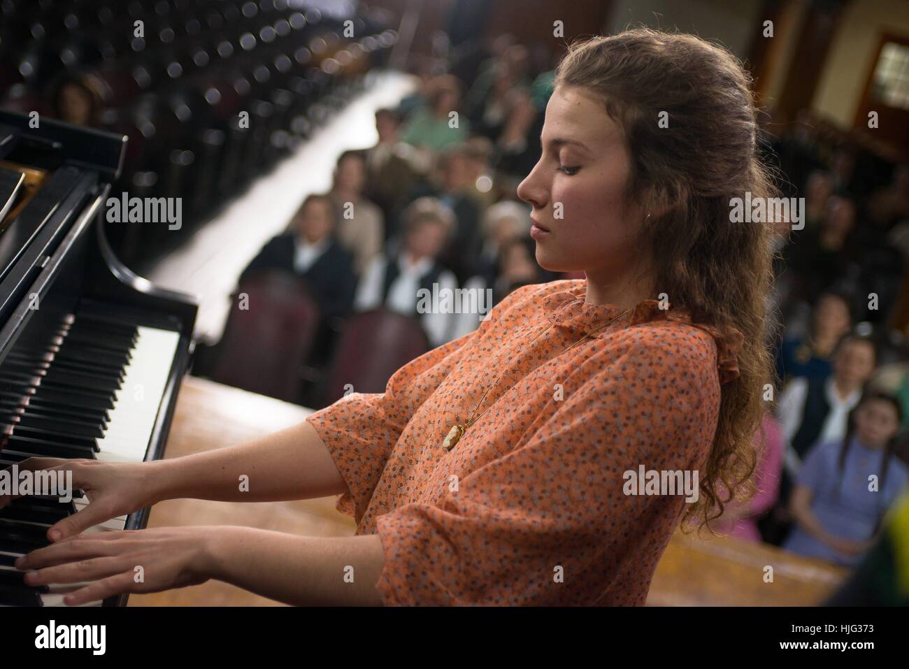 Direttore lea pool immagini e fotografie stock ad alta risoluzione - Alamy