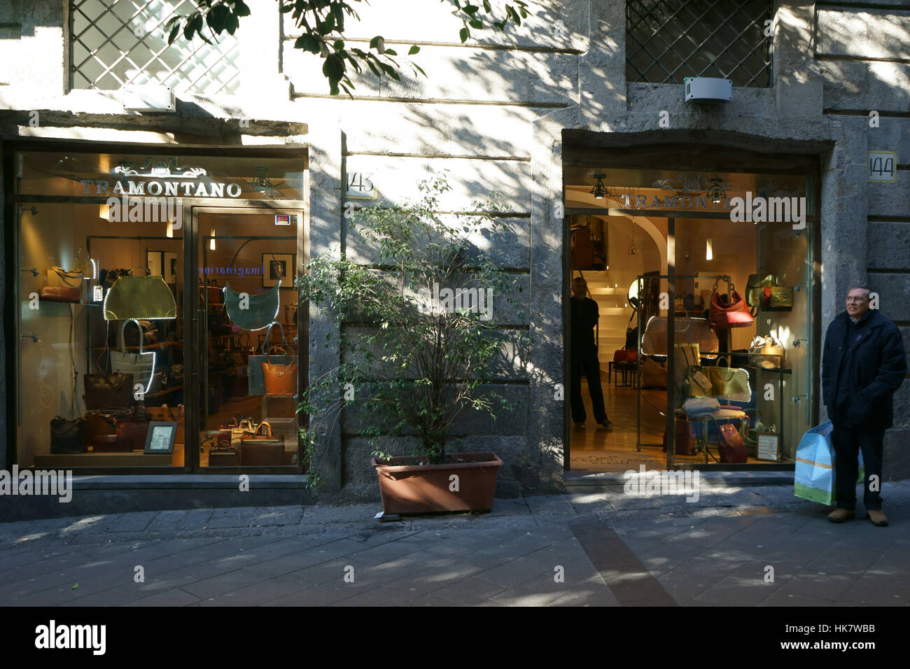 Fabbrica di moda italiana immagini e fotografie stock ad alta ...
