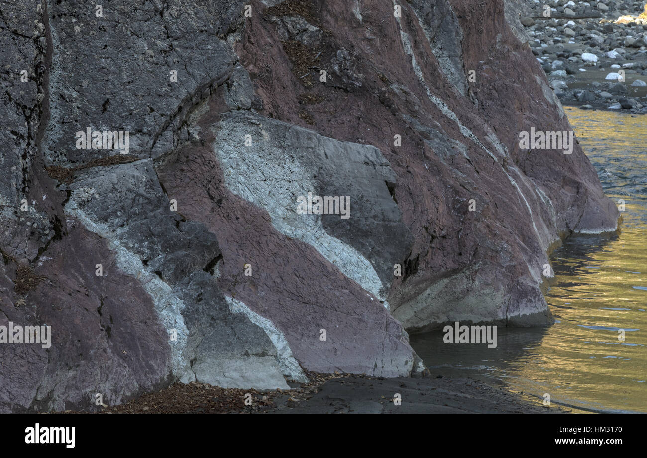 Strati di flysch immagini e fotografie stock ad alta risoluzione - Alamy