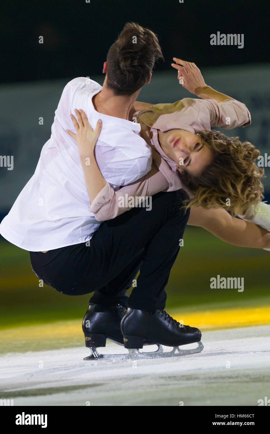 Gabriella papadakis y guillaume cizeron immagini e fotografie stock ad ...