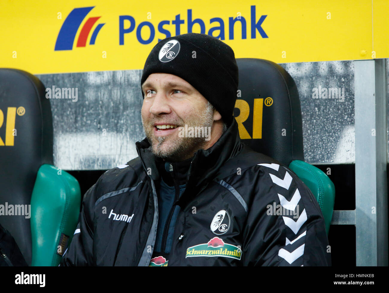 Co trainer lars vossler vossler sc freiburg immagini e fotografie stock ...