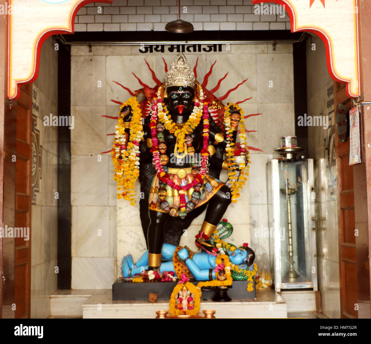 Statua della dea kali mata immagini e fotografie stock ad alta ...