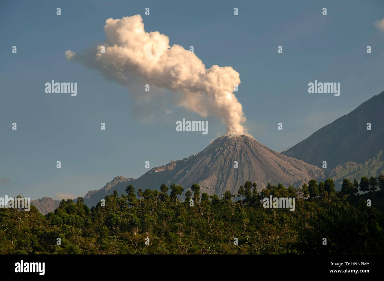 Vulcano in america immagini e fotografie stock ad alta risoluzione - Alamy