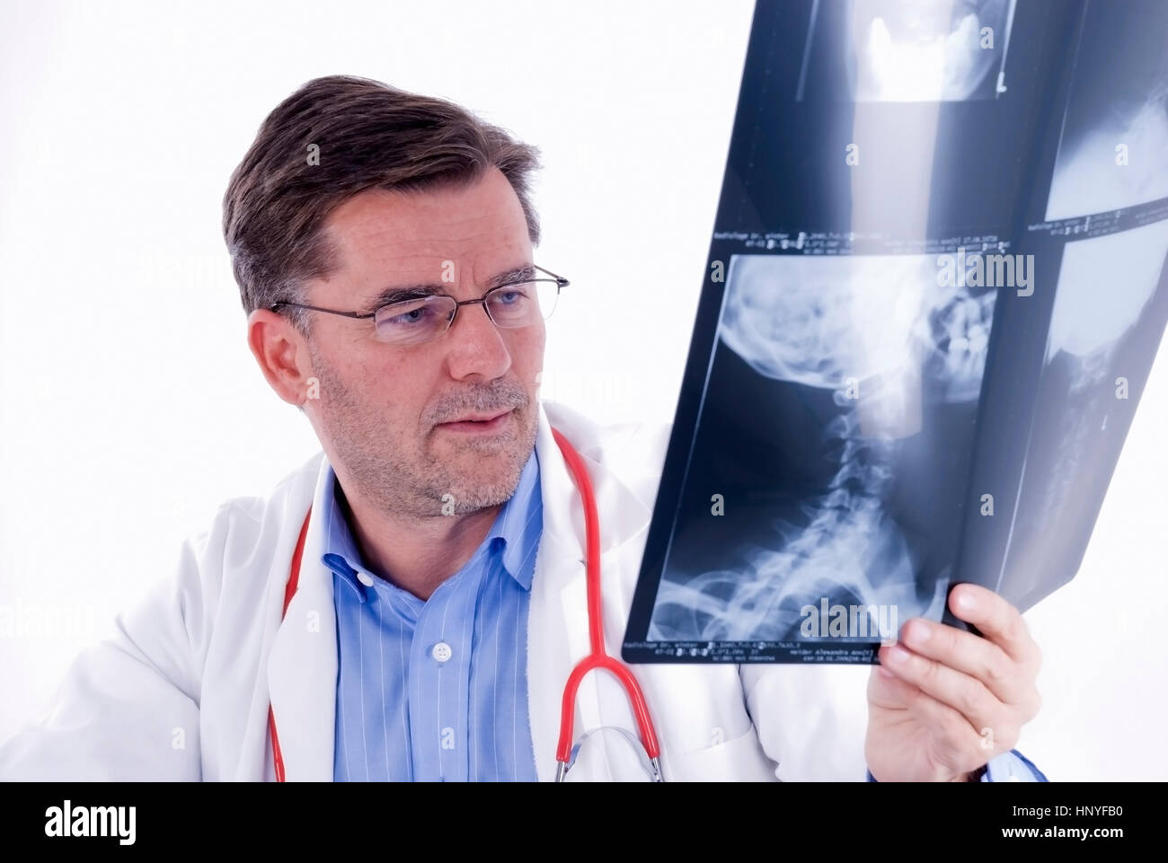 Cervical vertebras immagini e fotografie stock ad alta risoluzione - Alamy