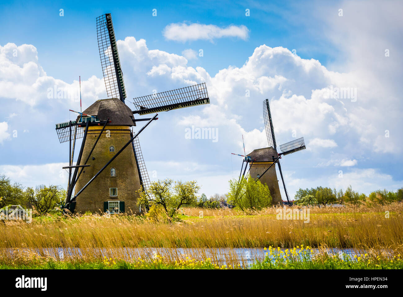 Mulini in olanda immagini e fotografie stock ad alta risoluzione - Alamy