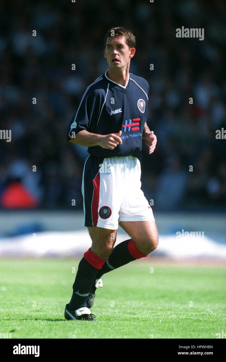 Willie falconer immagini e fotografie stock ad alta risoluzione - Alamy