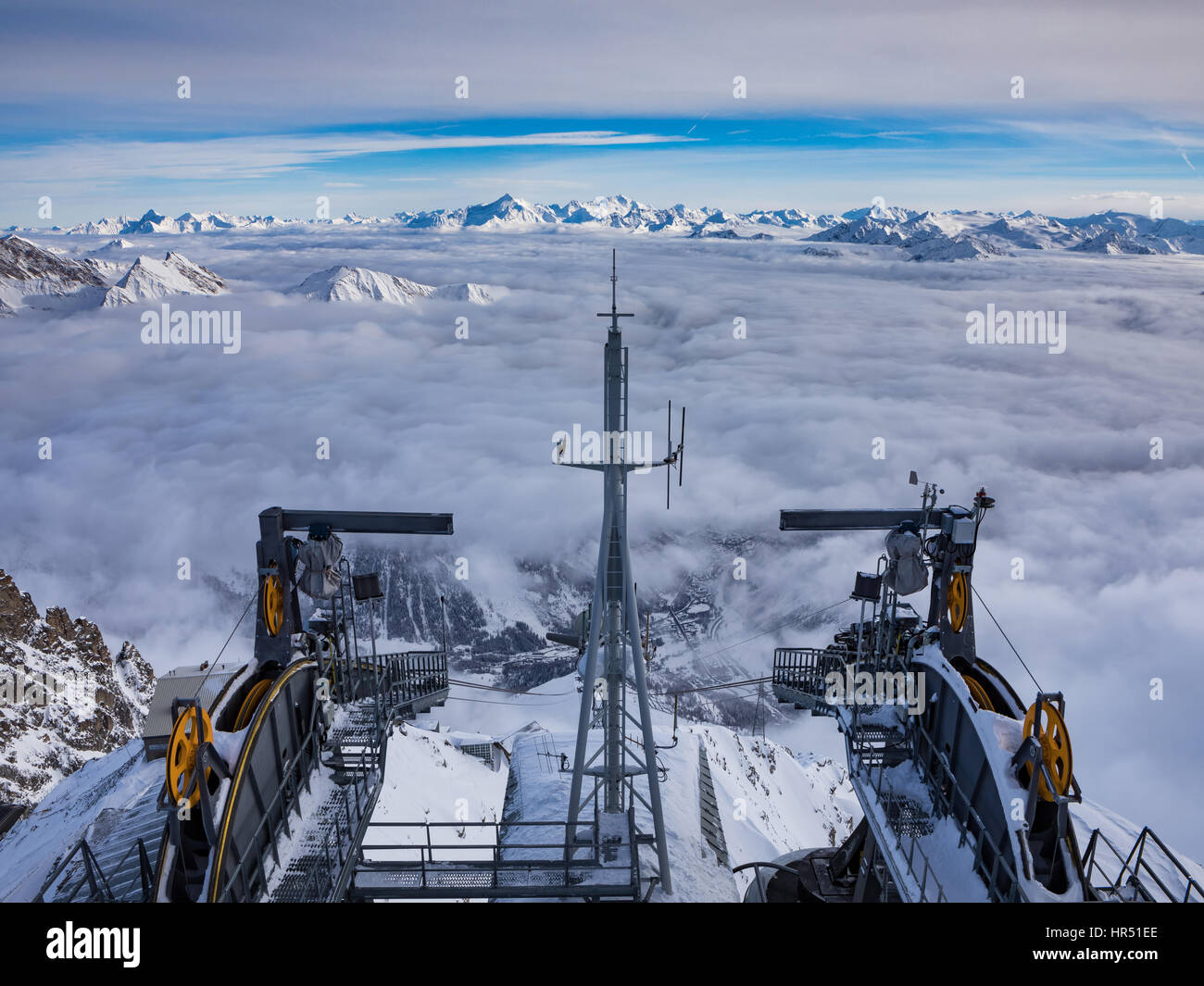 Vista dalla cima del Skyway, Punta Helbronner, Monte Bianco, Italia ...