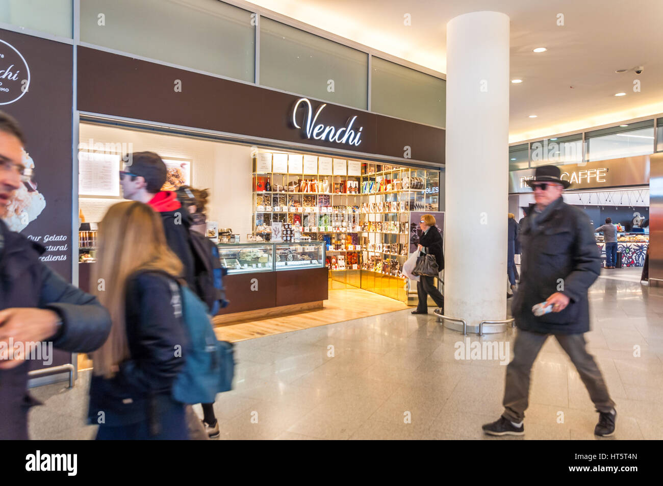 Venchi al cioccolato immagini e fotografie stock ad alta risoluzione ...