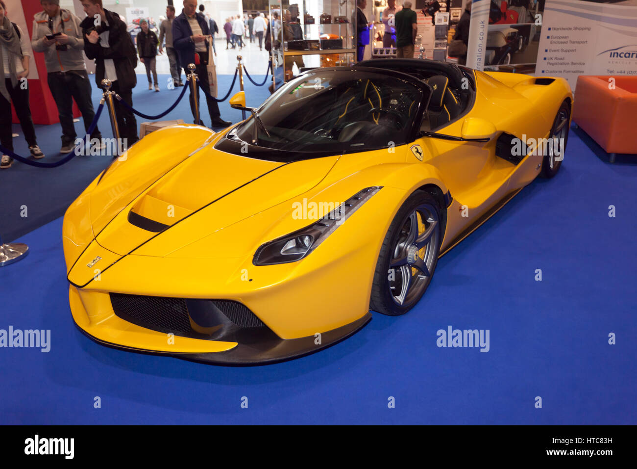 Vista posteriore ferrari immagini e fotografie stock ad alta ...