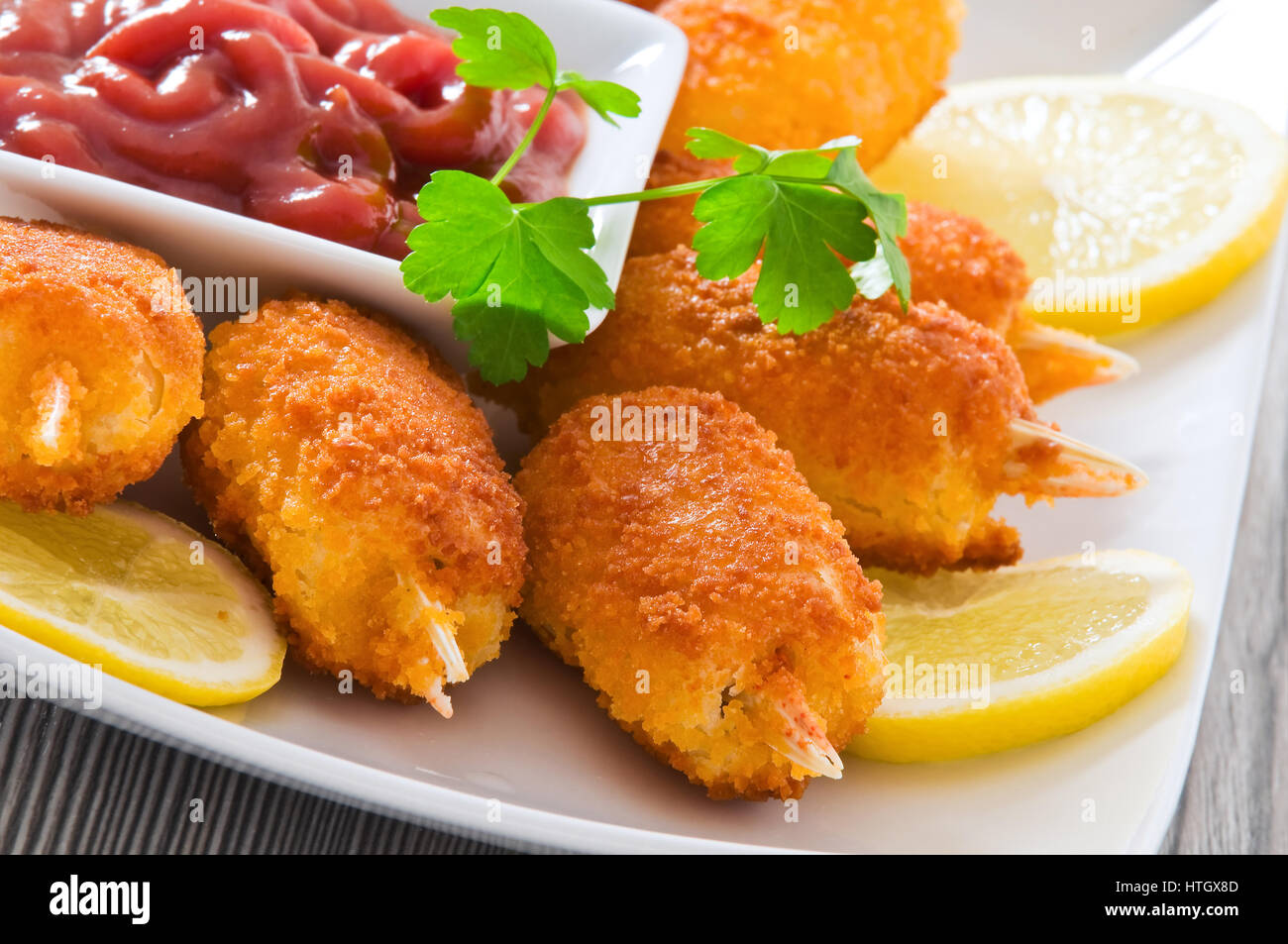 Gamberi ripieni di polpa di granchio immagini e fotografie stock ad ...