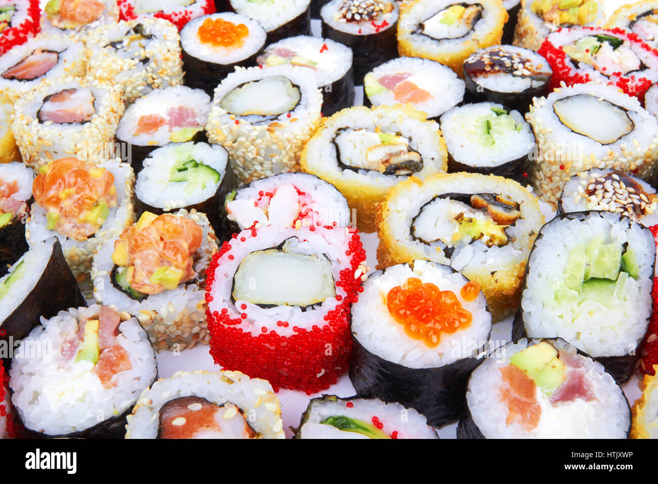 Tipi di sushi immagini e fotografie stock ad alta risoluzione - Alamy