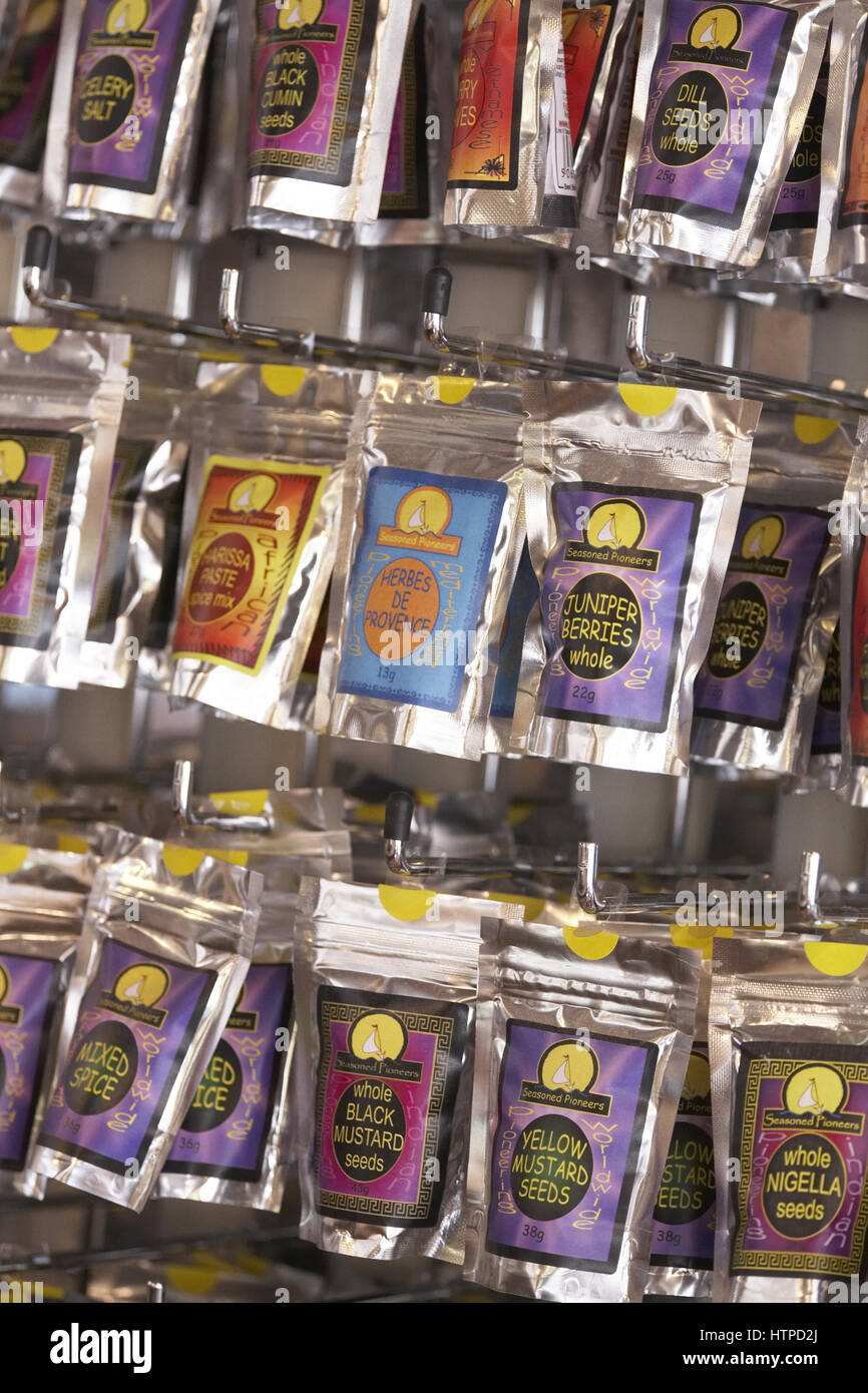 Pacchetti di pasta immagini e fotografie stock ad alta risoluzione - Alamy