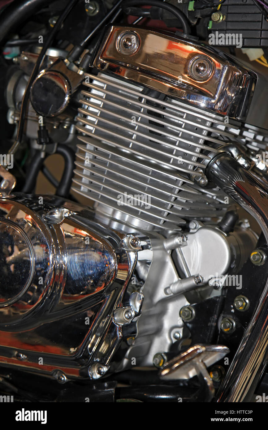 Motorbike engine immagini e fotografie stock ad alta risoluzione - Alamy