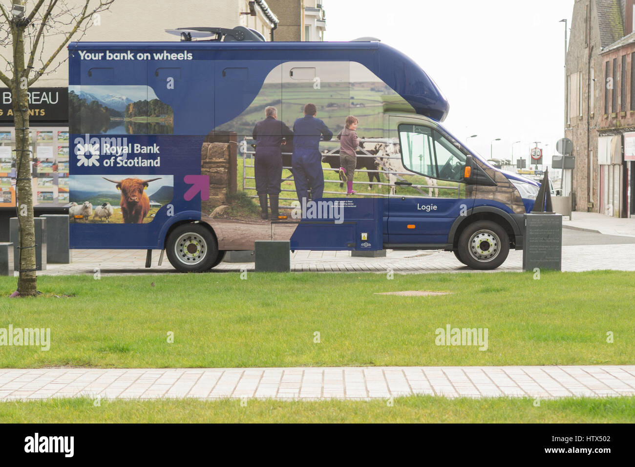 RBS Royal Bank of Scotland van mobile Foto stock - Alamy