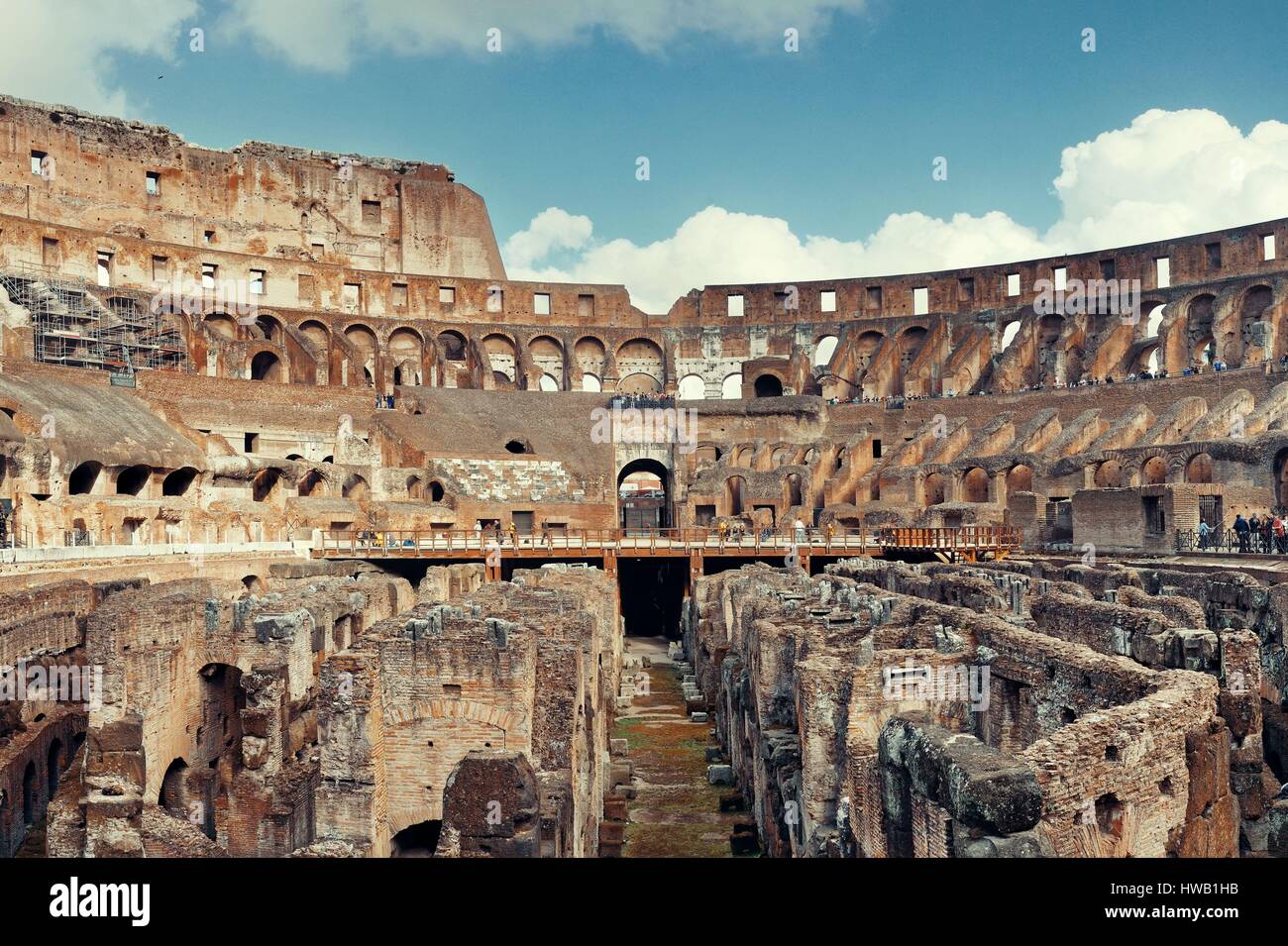 All'interno di vista sul Colosseo, il mondo noto punto di riferimento e ...