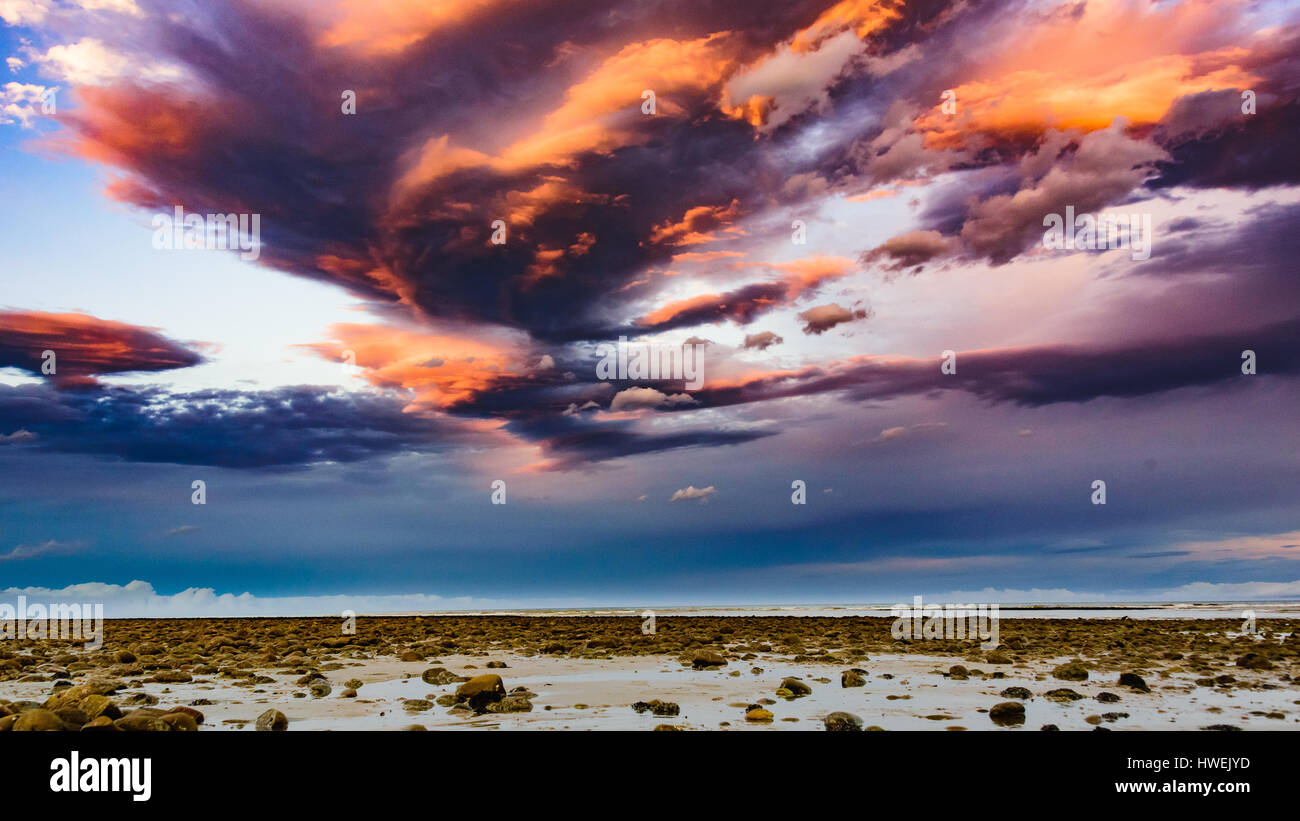 Nuvola Di Nuvole Colorate Immagini e Fotos Stock - Alamy