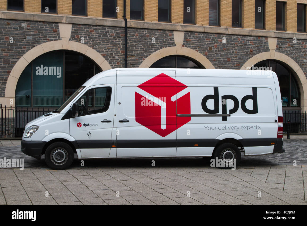 Dpd camion immagini e fotografie stock ad alta risoluzione - Alamy