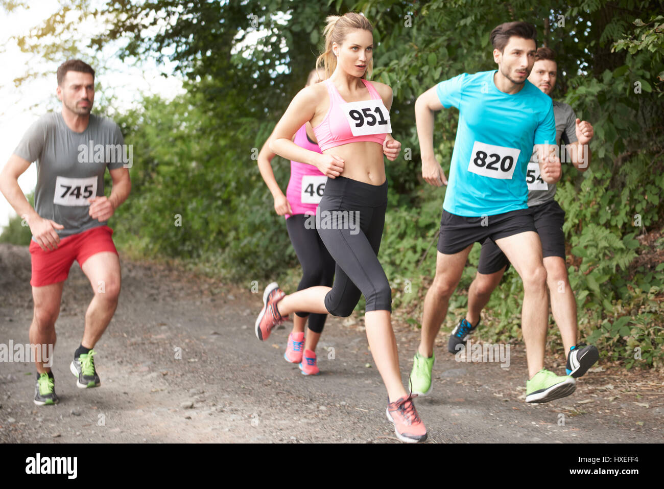 Persone che corrono la maratona immagini e fotografie stock ad alta ...